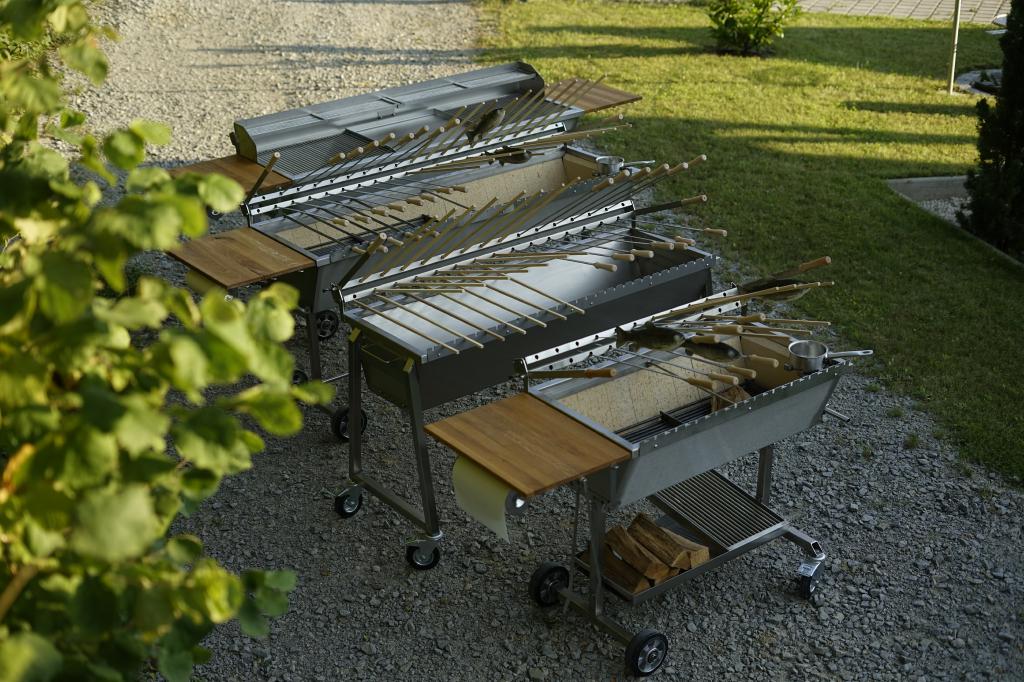 Edelstahl Steckerlfischgrill – Profi Grill für Gastronomie, Events ...